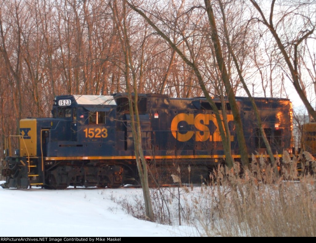CSX 1523